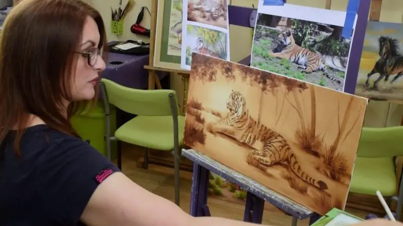 How to draw a Tiger - Realistic Pencil Drawing - Jon Harris - PaintingTube
